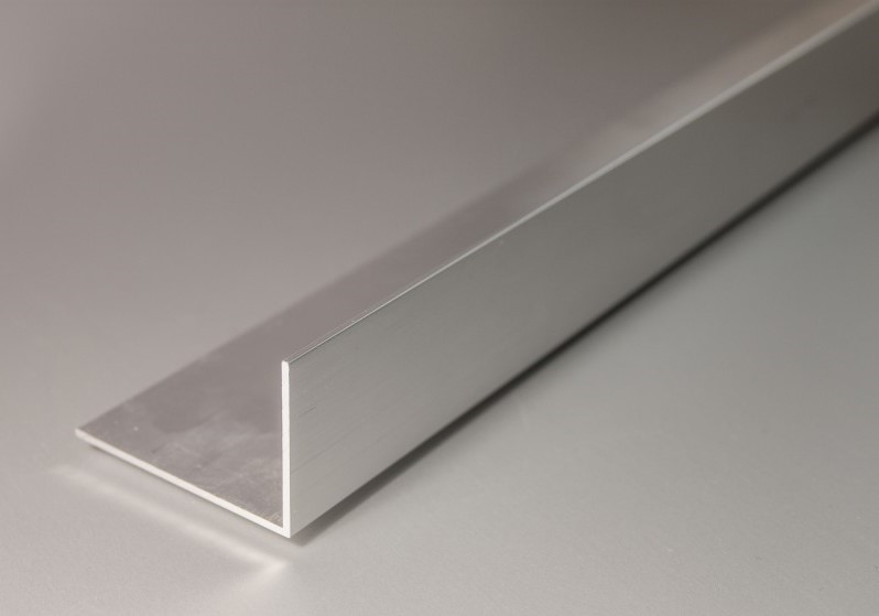 Angulo de Aluminio de Lados Iguales - Metales de Mexico